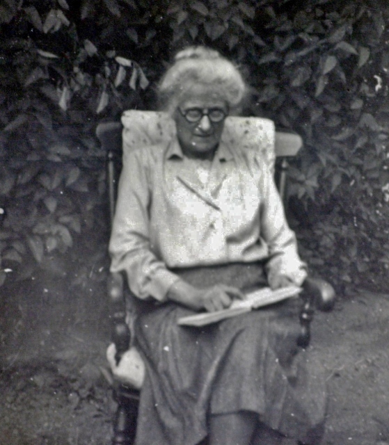 Mrs Mabel Annie Stranks | British Resistance Archive (staybehinds.com)