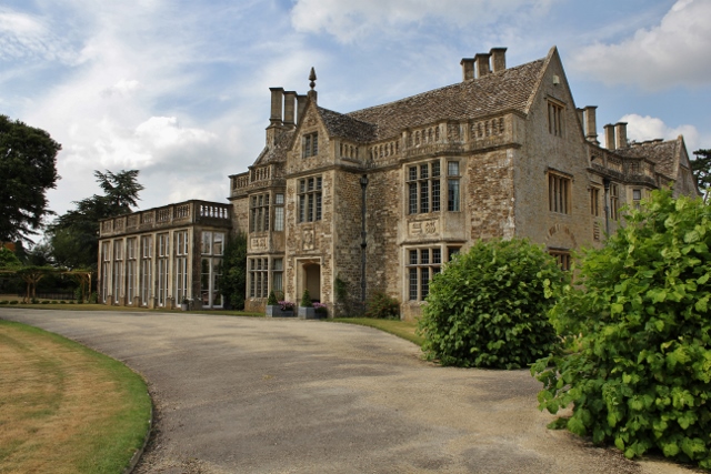 Hannington Hall, Wiltshire | British Resistance Archive (staybehinds.com)